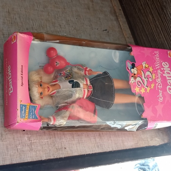 Mattel | Toys | Vintage Walt Disney World Barbie 25 Anniversary | Poshmark